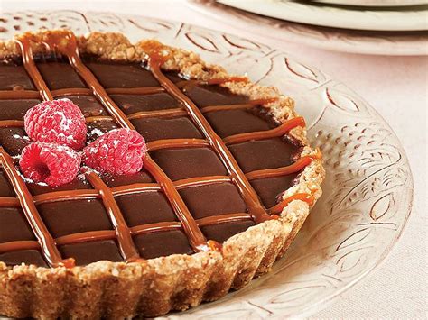 Lezzetli Tarifler Bisküvi Tabanlı Ve Karamelli Tart Lezzet