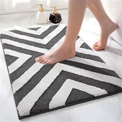Straps Printed Polyester Floor Mat At Best Price In Panipat By Weave Arts A Brand Of R N Fibers
