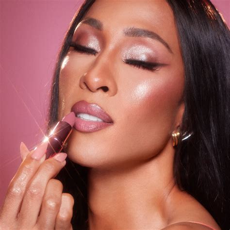 Pink Lipstick Looks Charlotte Tilbury