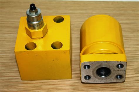 Manifold Block Pt Multi Hidrachrome Industri