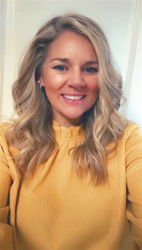 Tami Nealy On Linkedin Influencermarketing Influencers