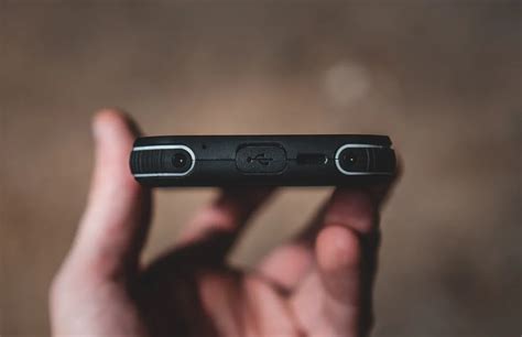 Cara Mudah Mengatasi Konektor Hp Yang Rusak Atau Longgar Leskompi