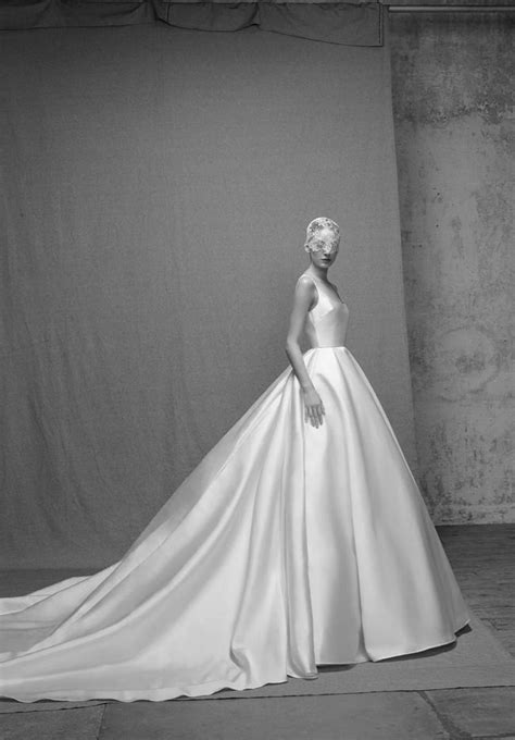 Elie Saab Fall 2026 Bridal Collection Tom Lorenzo