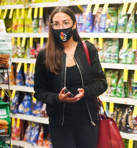 Date Night In NYC For AOC In Trendy Meatpacking District With Babefriend Riley Roberts Daily