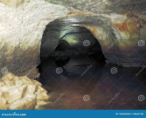 Cuevas Subterr Neos Parcialmente Inundadas Foto De Archivo Imagen De