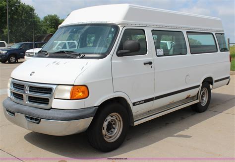1999 Dodge Ram Wagon B3500 Van In Olathe Ks Item H2579 Sold Purple
