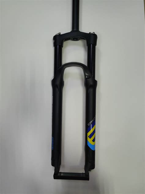 Вилка 29″ 1-1/8″, SUNTOUR SF18-EPIXON-9 LOR DS29″ ход 120мм, ноги 32мм ...