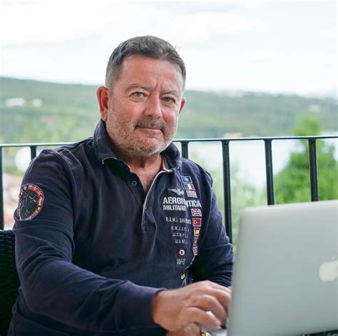 Dr Miha Pogačnik Ob Suvereno Ohlapnih Državah Lahko Fikcija Postane Realnost Demokracija