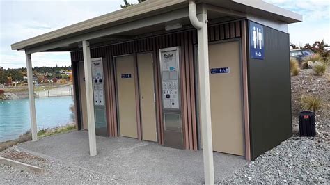 Pay Public Toilet At Lake Tekapo New Zealand Youtube