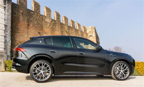 Ragazzon Duplex Plegada Deportivo Maserati Grecale Re Li Cada 2x110mm