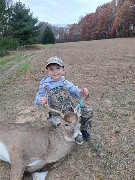 Hudson Zank Mi Buck Pole