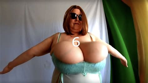 The Turquoise Small Bra Titty Fuck With Maja Vr Porn Video Vrporn Com