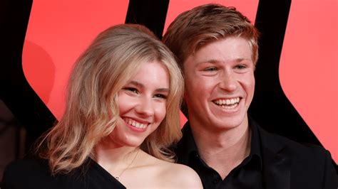 Robert Irwin Has Announced He Has Split With Girlfriend