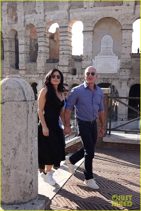 Jeff Bezos And Girlfriend Lauren Sanchez Go Sightseeing At The Colosseum