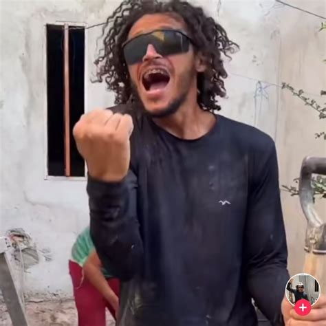 Acontece 😂🚧 Juninho Santos