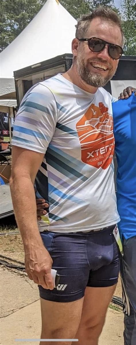 Sporty Daddy Rpublicbulges