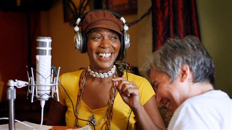Tv Psychic Miss Cleo Dead At 53 Huffpost Entertainment