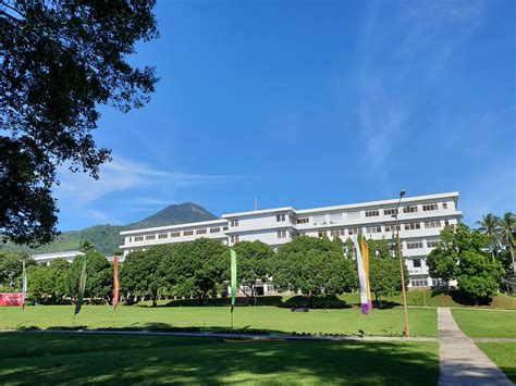 Sejarah Unklab Universitas Klabat