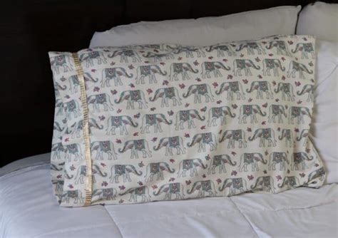 Free Pdf Pattern Simple Pillowcase In 4 Sizes Standard Queen Kind