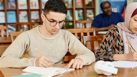 How To Write A Level 9 English Coursework Essay