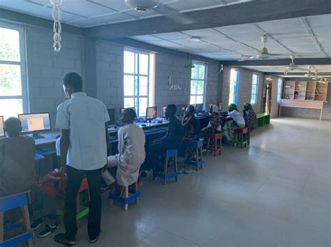 Israel Adoba On Linkedin Day 2 Computer Refreshers Course For Future