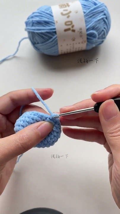 章鱼翻翻乐钩织教程来啦，可可爱爱的小东西 1。雪妃尔毛线 萌小吖，18天蓝，05珊瑚粉。钩针：30mm，手工钩织 我的手工作品 手工钩织教程 手工diy 钩织教程 Youtube