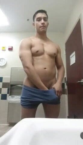 Military Stud Strokes His Big Cock Fapcat