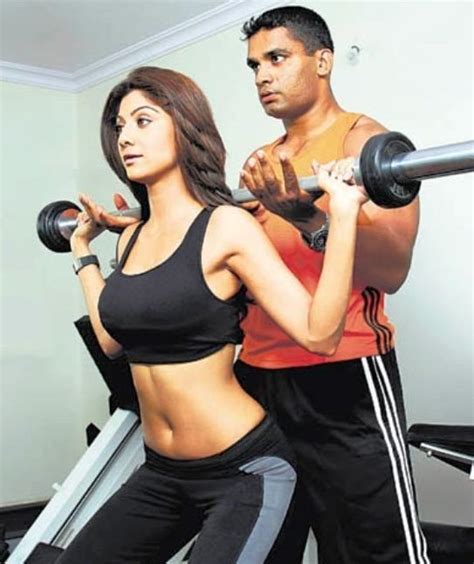 Bollywood Masal Shilpa Shetty Bikini Wallpapers
