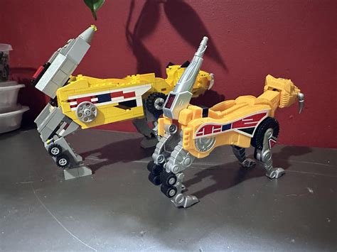 My Lego Sabertooth Tiger R Powerrangers