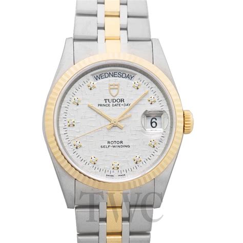 76213 0008 Tudor Prince Date Day