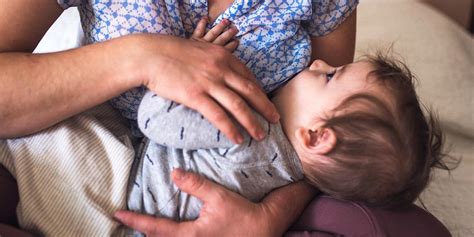 How Long Should You Breastfeed A Lactation Consultant Weighs In