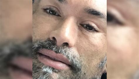 La Razón De Las Enigmáticas Fotografías De Marcelo Ríos