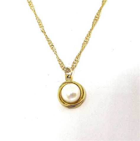 Pearl Gold Pendant Necklace At David Sells Blog