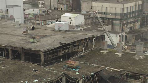 Massive Fire Engulfs Oregon Citys Former Blue Heron Paper Mill