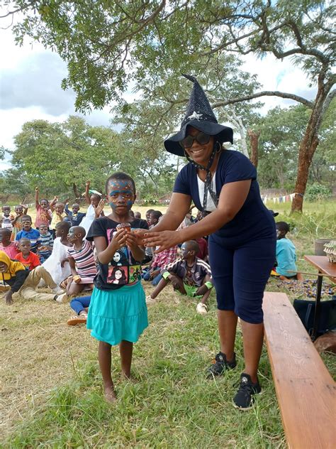 Mooland Best Dancer Prize Facebook