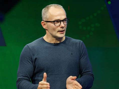 Meelis Oidsalu Kollektiivkaitse Tekis Haigutavad Endiselt Augud