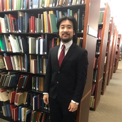 Daniel Chiu Baritone Short Biography