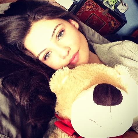 Danielle Campbell Picture