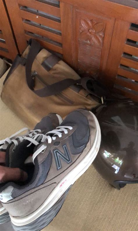 New balance 880, Fesyen Pria, Sepatu , Sneakers di Carousell