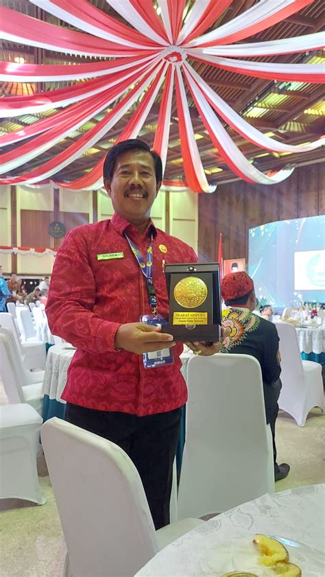 Balikini Net Berimbang Obyektif Berbudaya
