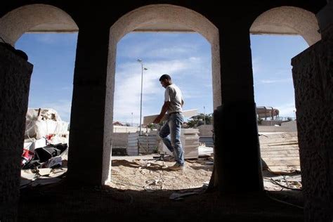 Un Panel Urges Halt To Israeli Settlements The New York Times