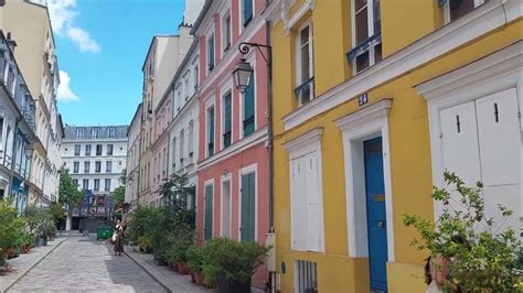 Najšarenija Uličica U Parizu Rue Cremieux Youtube