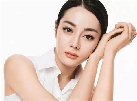 Dilraba Dilmurat Dirujak Netizen Karena Protes Soal Penampilannya