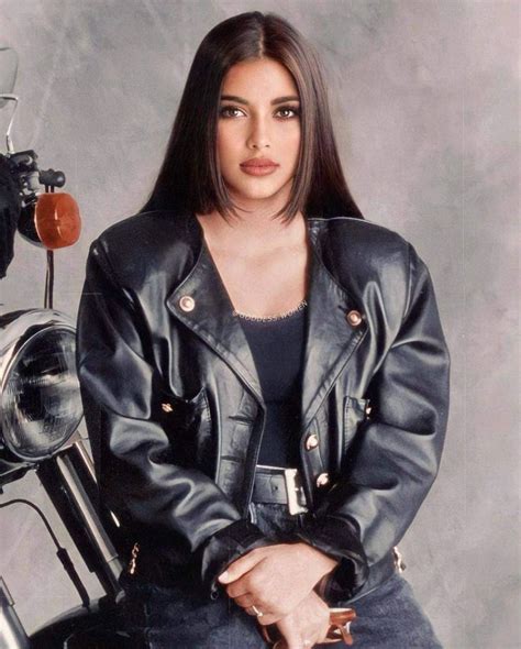 Pretty Kim Kardashian In Early Days Kim Kardashian Young Style Kim