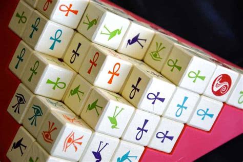 Pyramix Game of Strategy - Imagination Soup