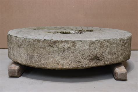 Large Reclaimed 19th Century Gritstone Patterned Millstonegrindstone Wm11290 Willmow