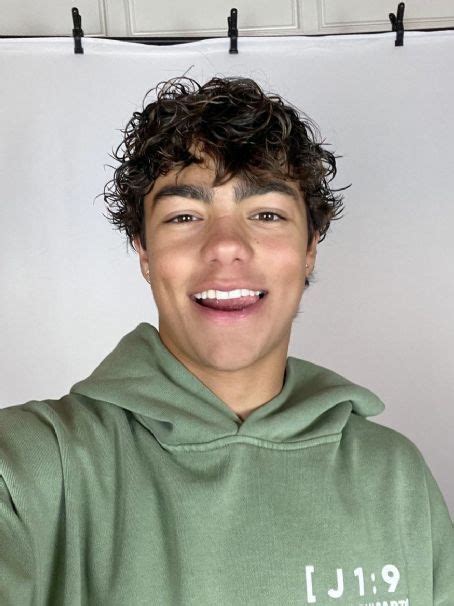 Malachi Barton Photos News And Videos Trivia And Quotes Famousfix