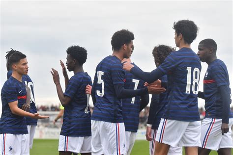 Les Bleuets Démarrent Fort 5 0 Fédération Française De Football