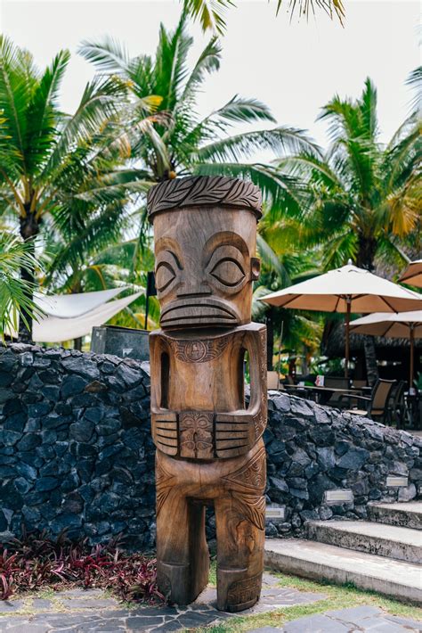 The Fascinating History And Symbolism Behind Tiki Statues Tiki Kulture