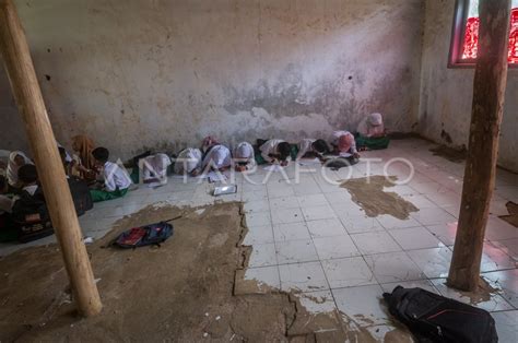 Learning Activities In Class Space Are Less Feasible Antara Foto